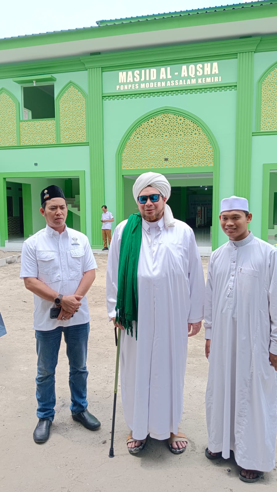 Masjid Al Aqsha Ponpes Modern Assalam Diresmikan - Tangerang Raya